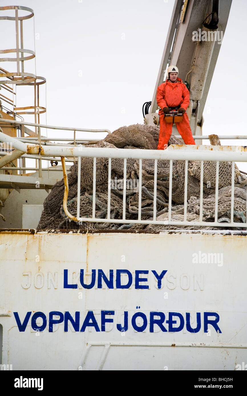 Fishing crane hi-res stock photography and images - Alamy