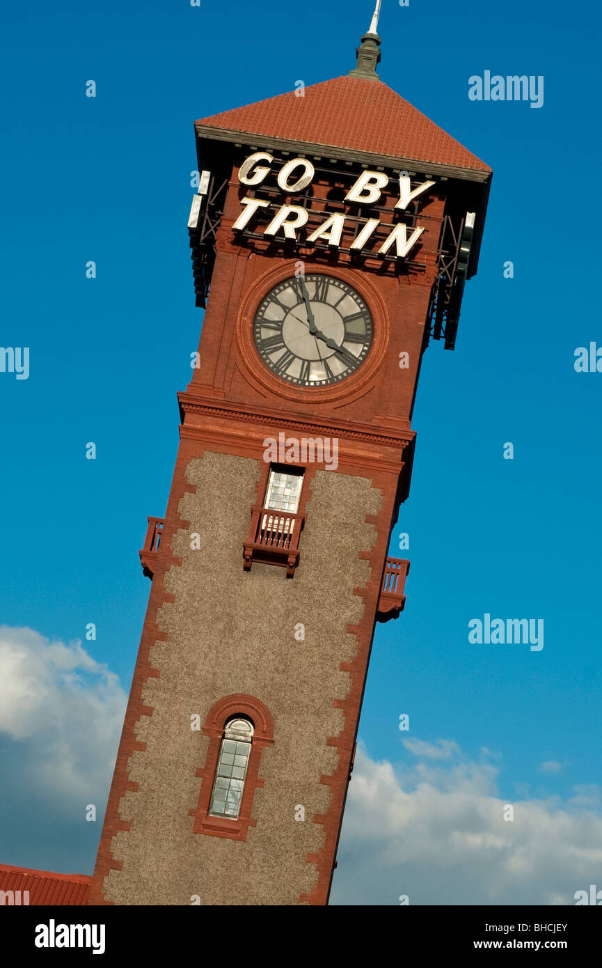 Union station train terminal hi-res stock photography and images - Alamy