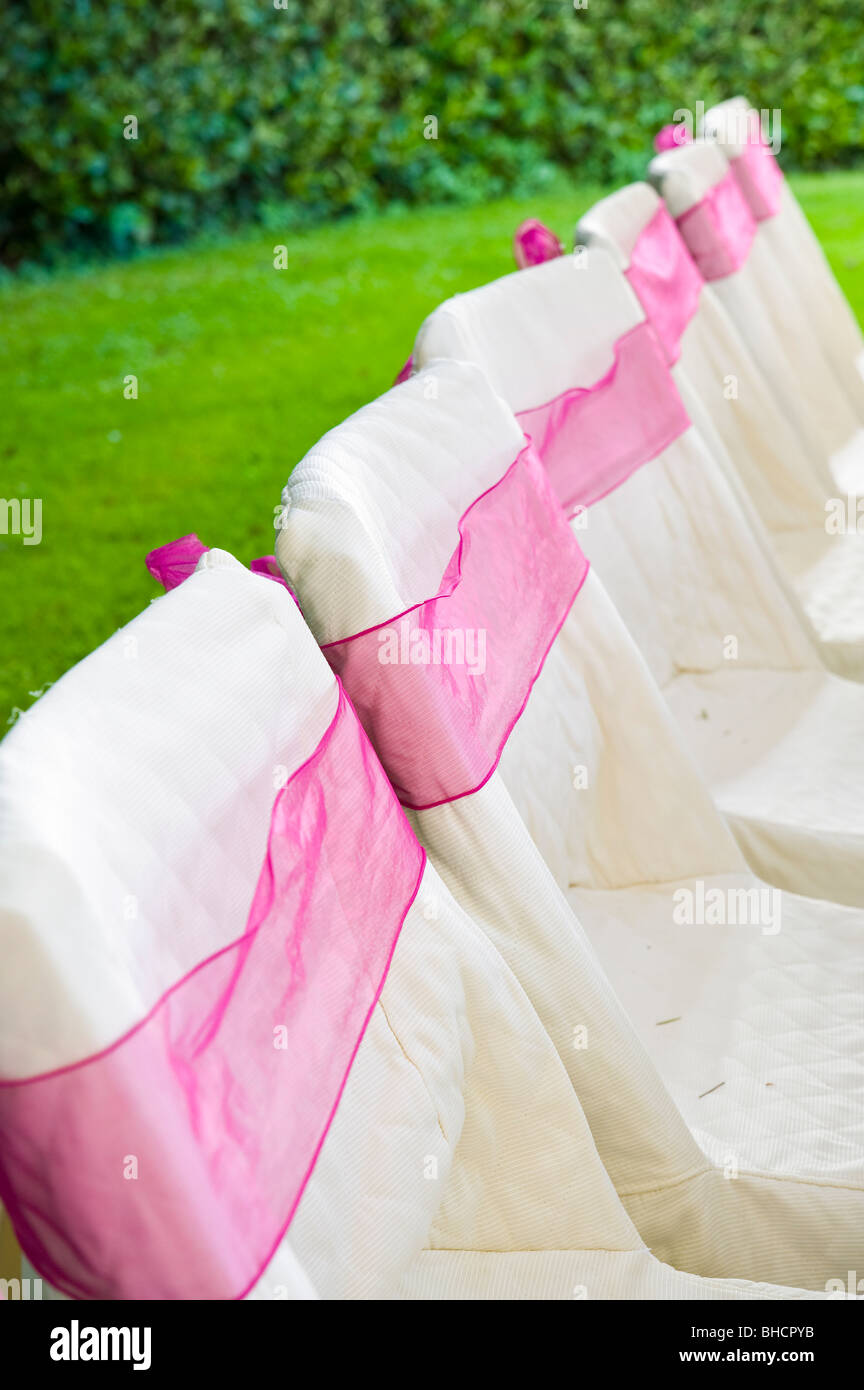 Lawn chairs vertical wedding hi-res stock photography and images - Alamy