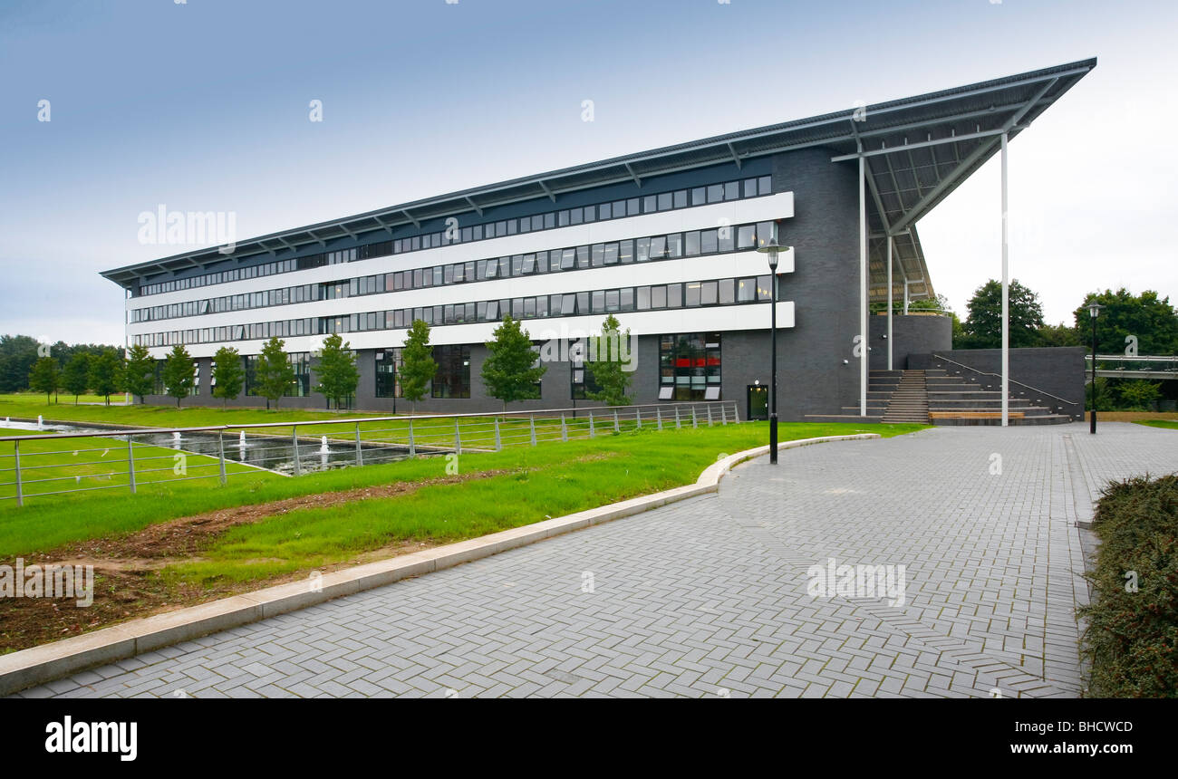 Warwick university hi-res stock photography and images - Alamy