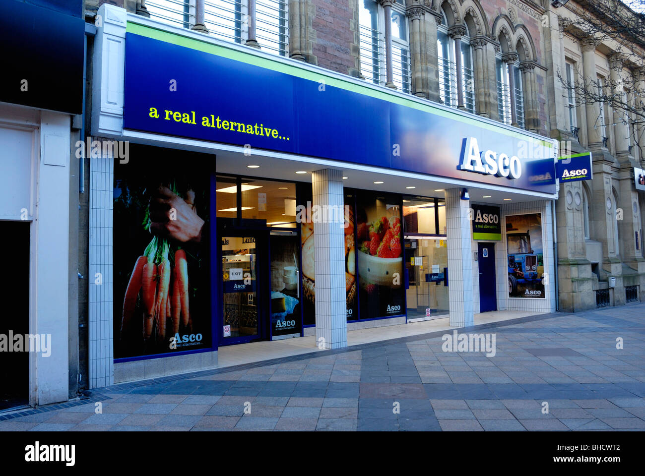 Woolworths local hi-res stock photography and images - Alamy