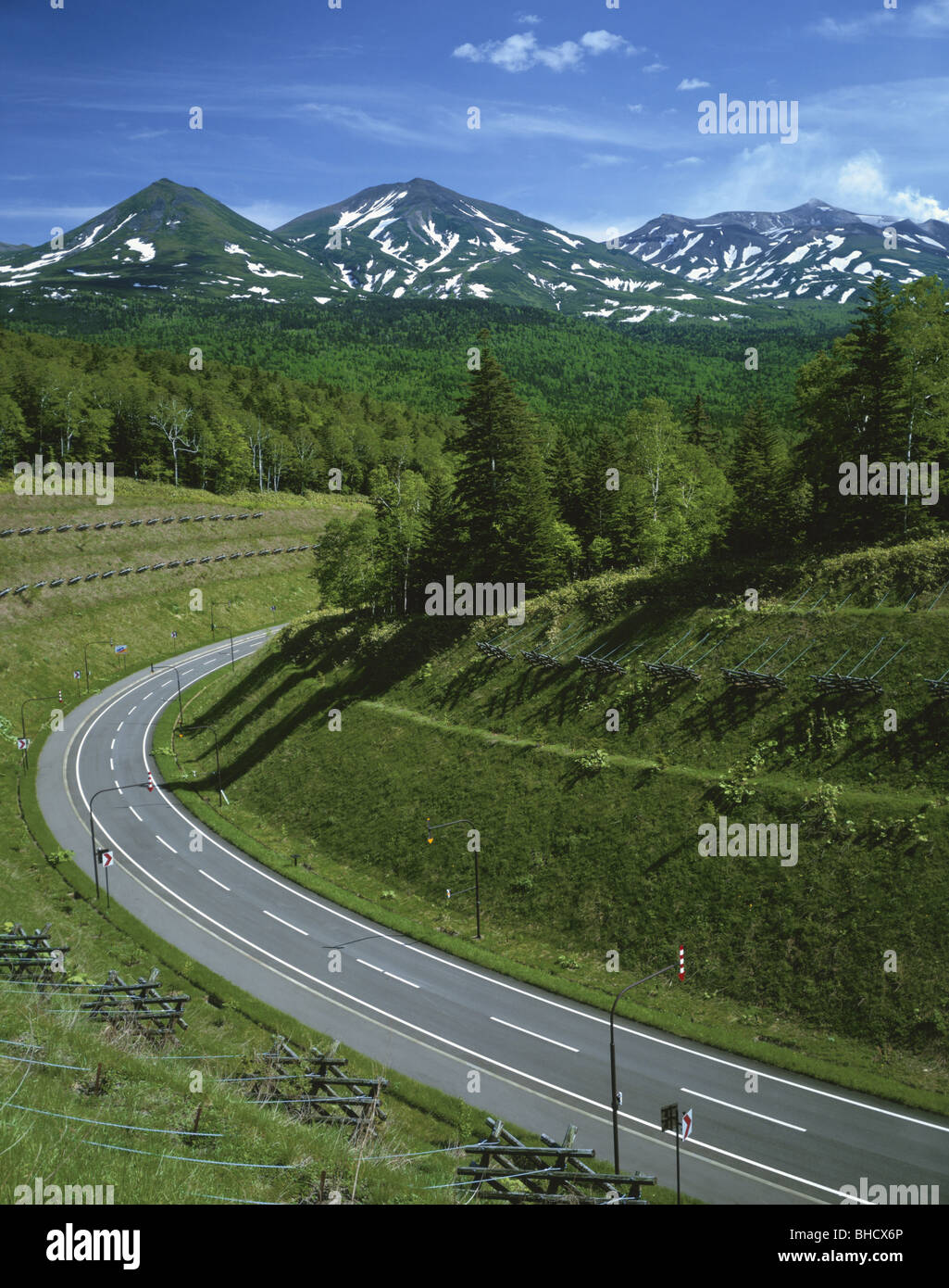Japan road winding hi-res stock photography and images - Alamy