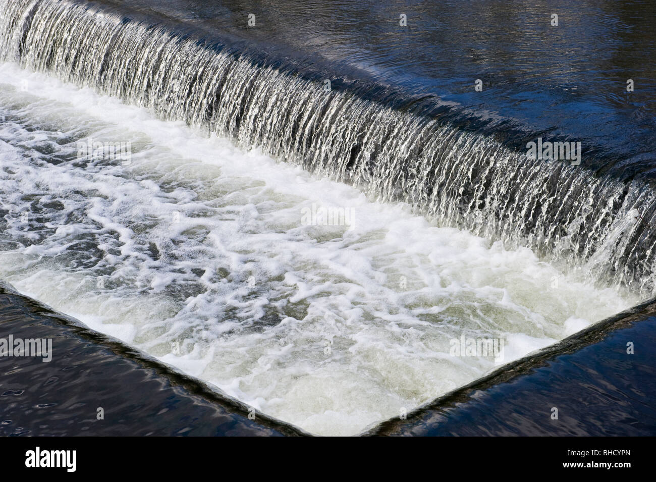 Overspill hi-res stock photography and images - Alamy