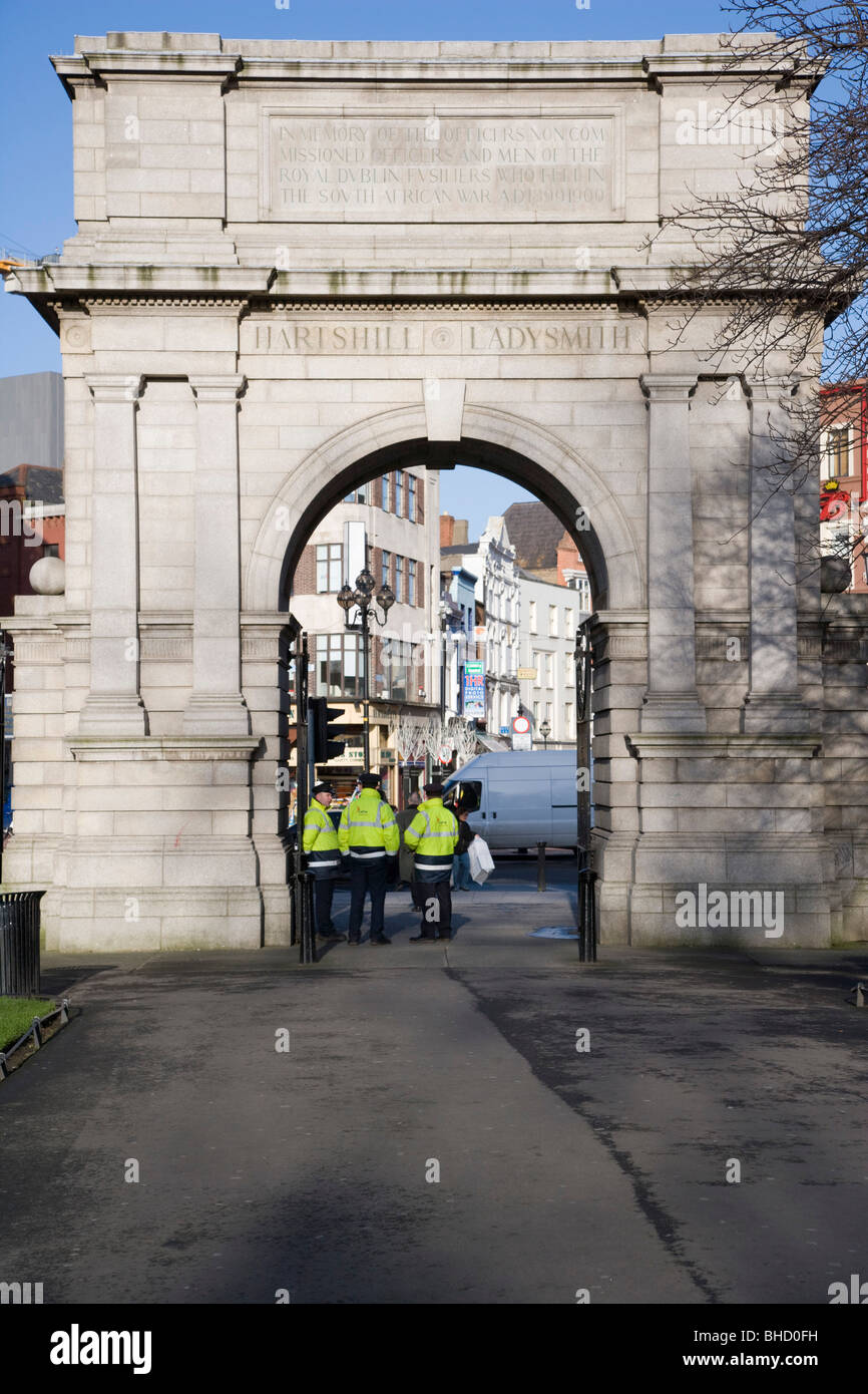 The Fusilier's Arch with OPW employees under it. Traitors Gate. St ...