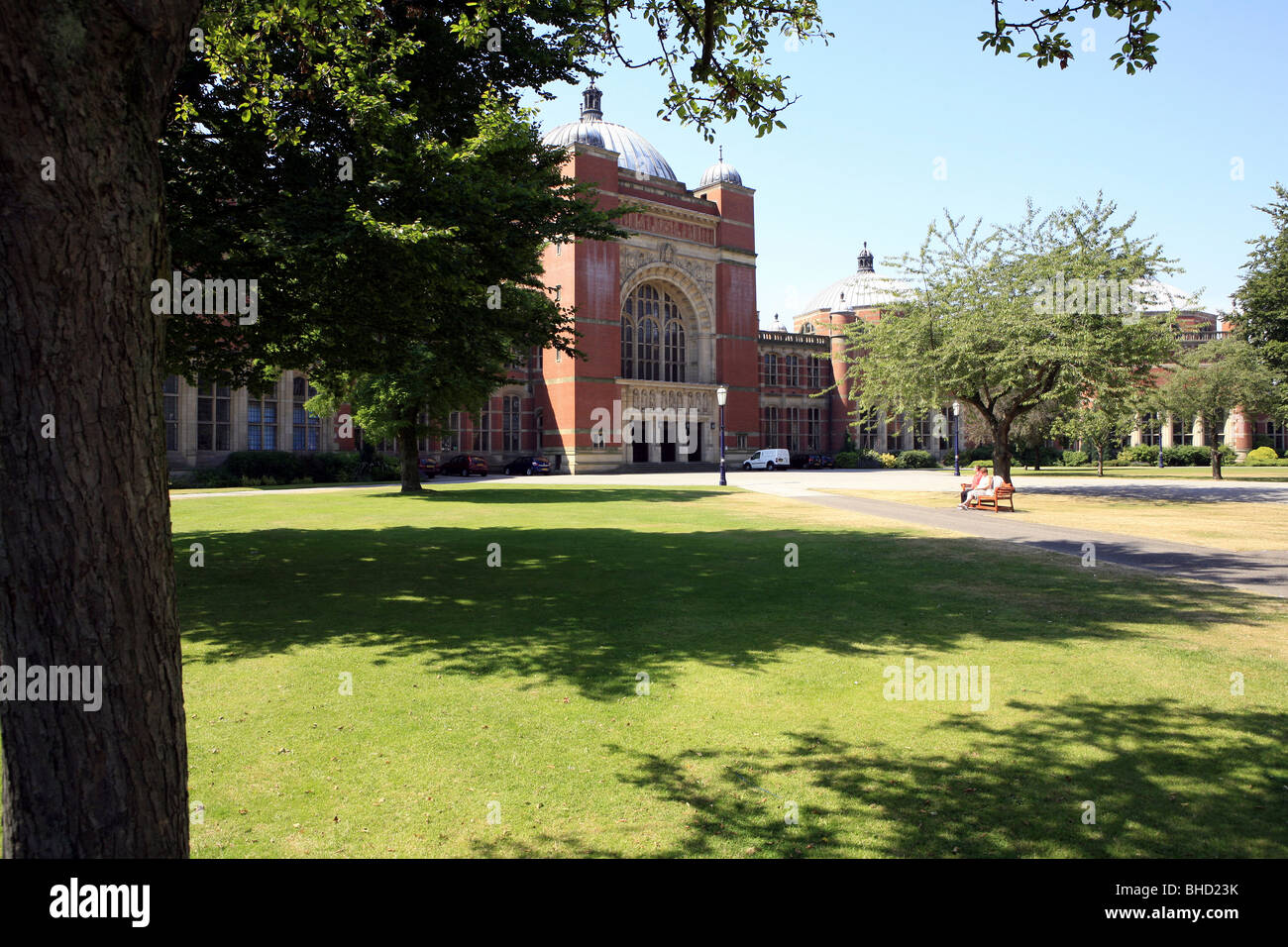 College campus birmingham hi-res stock photography and images - Alamy