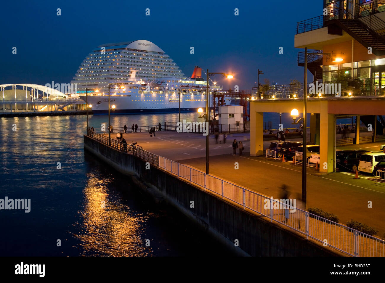 Night view of waterfront Kobe Hyogo Prefecture Japan Stock Photo - Alamy