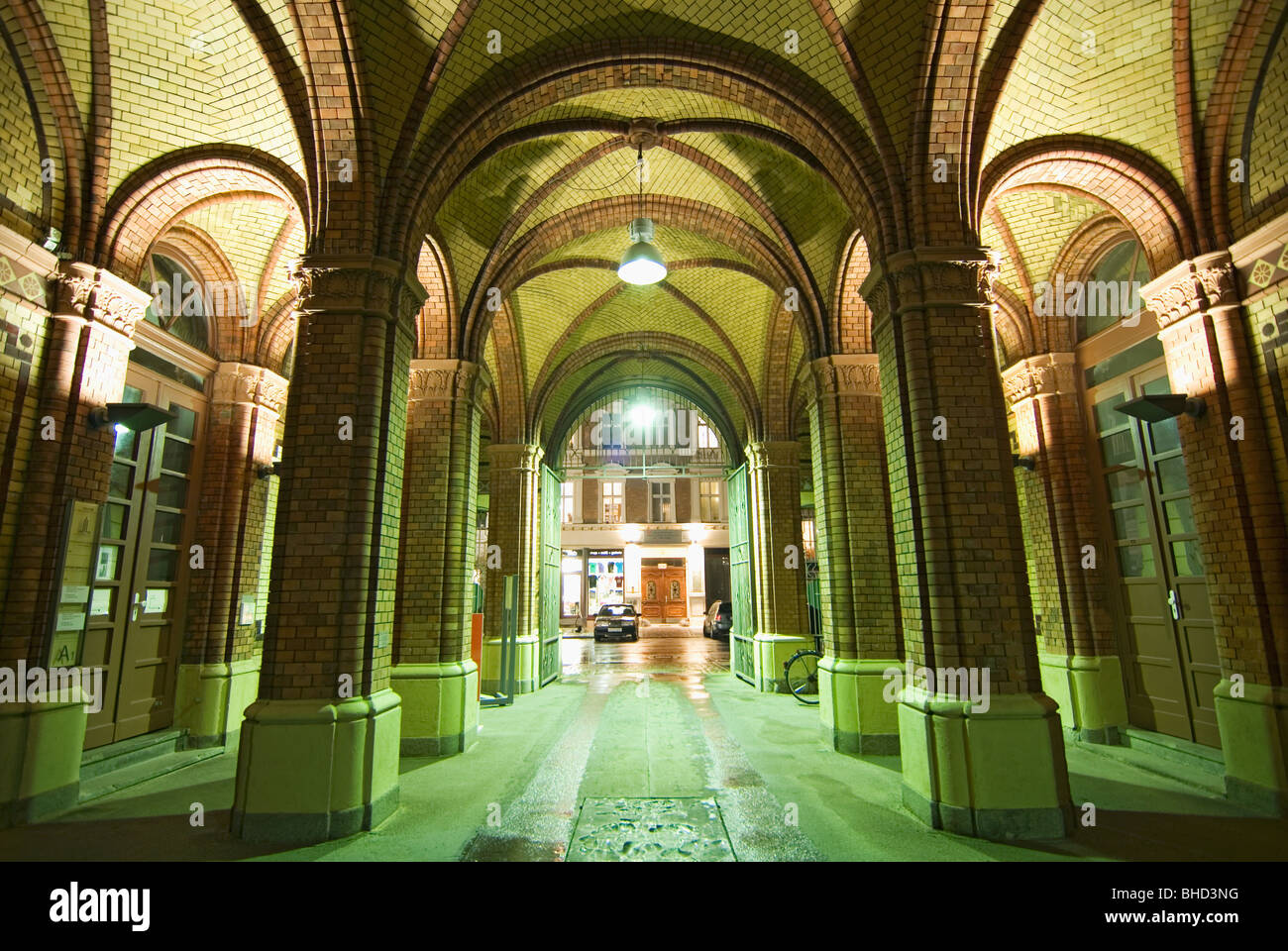 Vaulted gate hi-res stock photography and images - Alamy