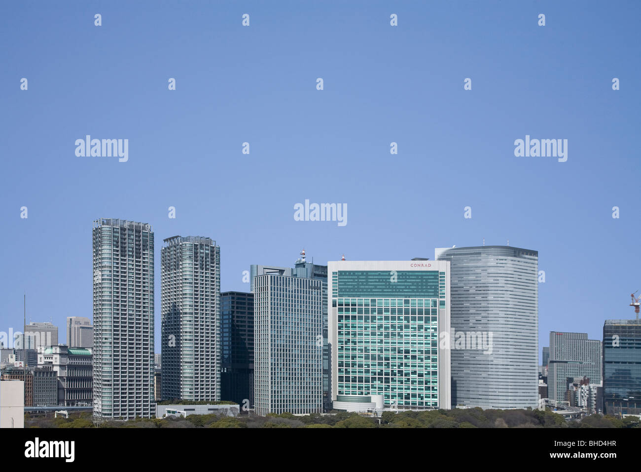 Shiodome city hi-res stock photography and images - Alamy
