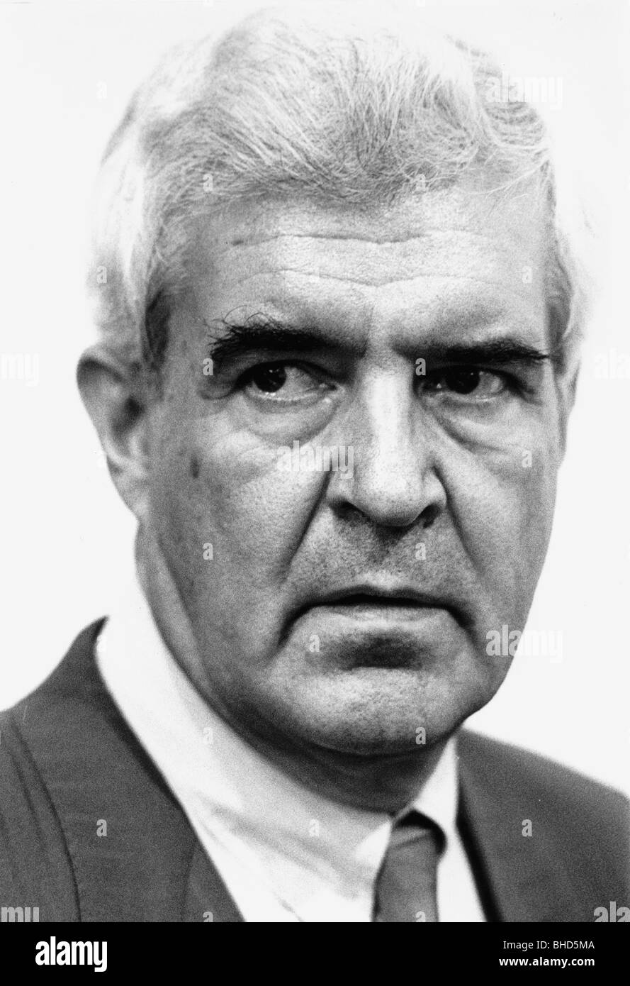 1983 1985 Black and White Stock Photos & Images - Alamy