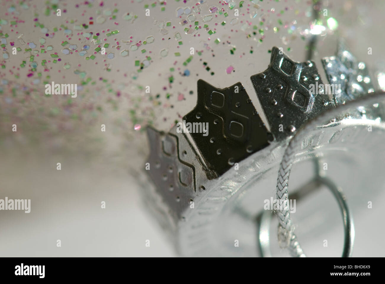 Single glass bauble close up Stock Photo - Alamy