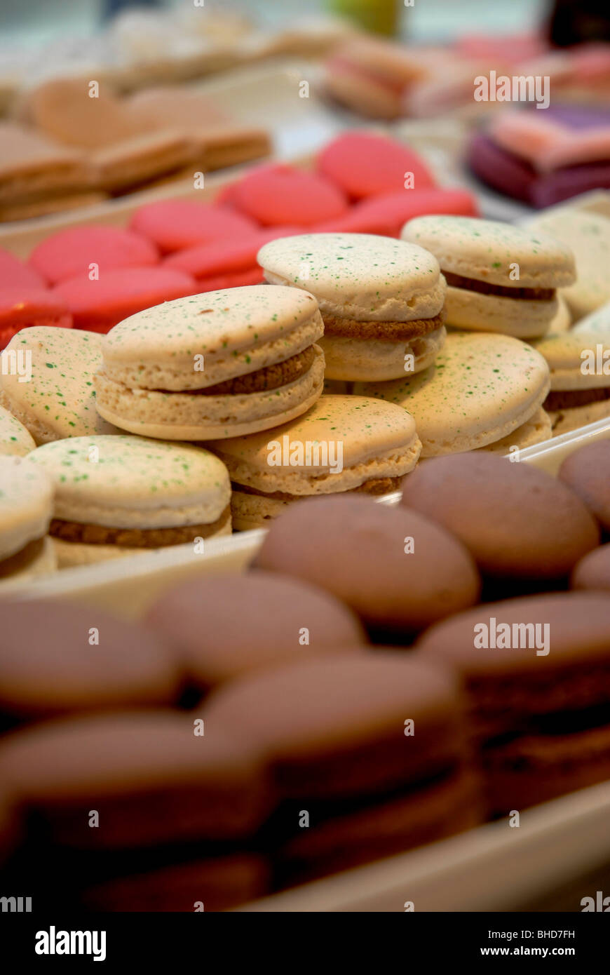 Macaroons hi-res stock photography and images - Alamy