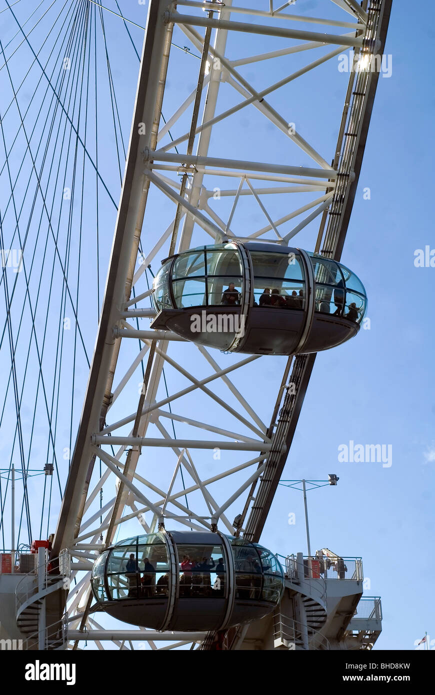 London eye cabin hi-res stock photography and images - Alamy