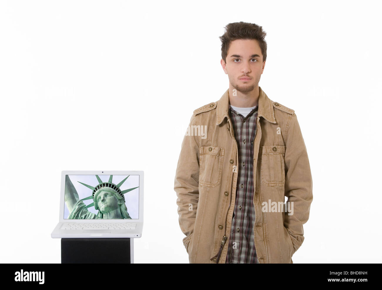 Man statue computer hi-res stock photography and images - Alamy