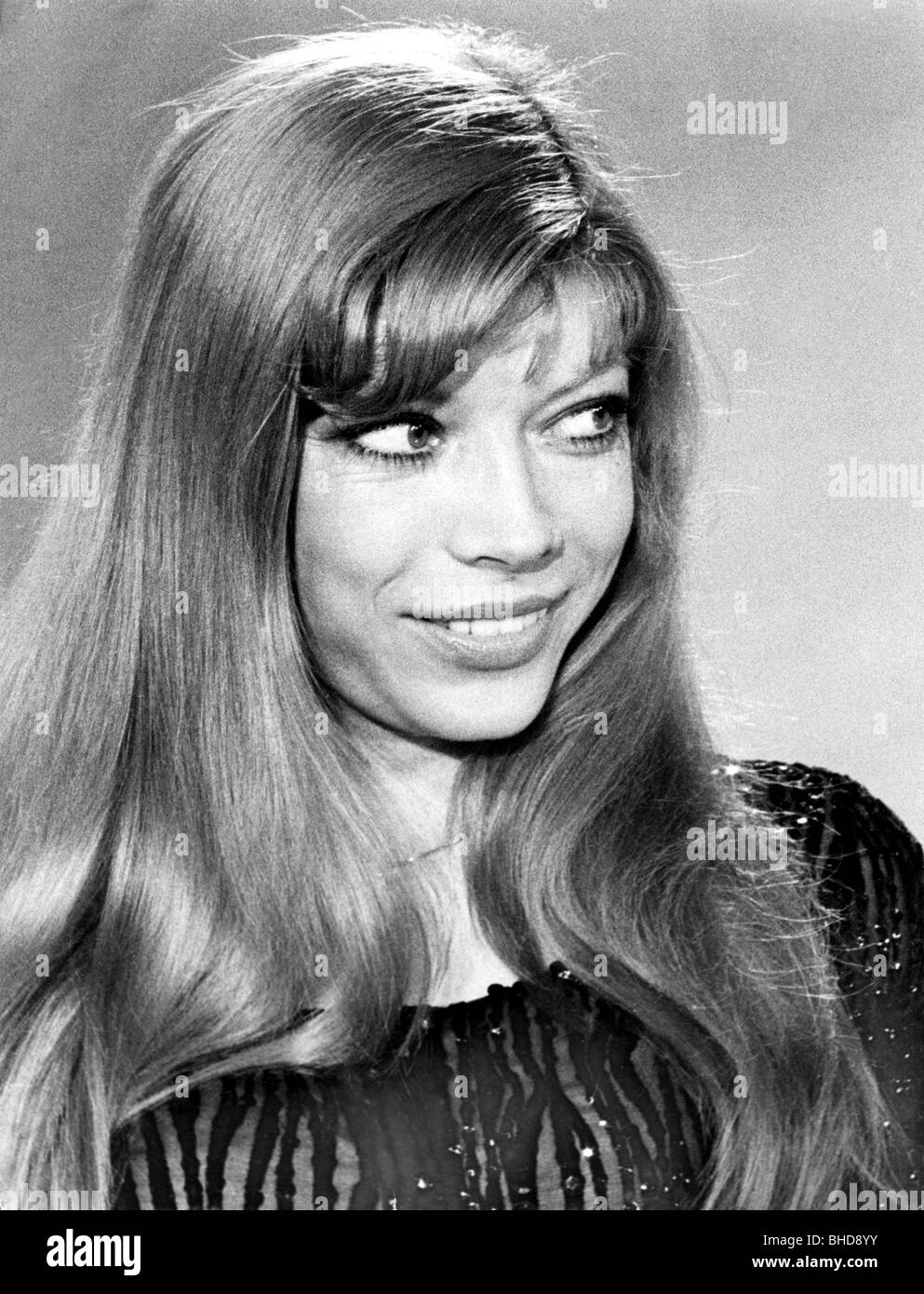 Manuela Singer's Instagram, Twitter & Facebook on IDCrawl