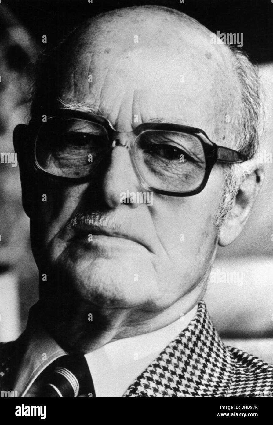 1950s men glasses hi-res stock photography and images - Alamy