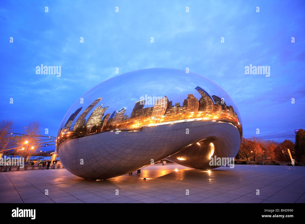 The Cloud Gate sculpture also known as "the bean" in Millennium park ...