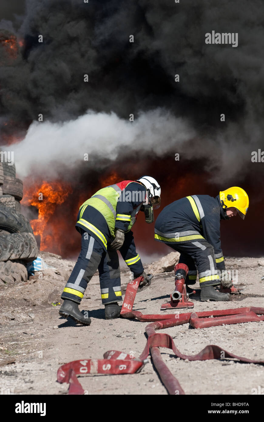 Fire monitor hi-res stock photography and images - Alamy