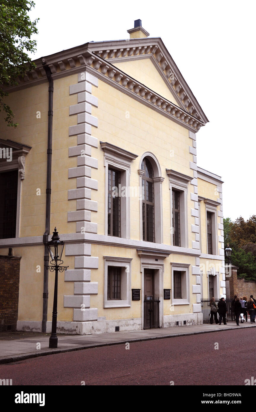 The Queen's Chapel - a Christian chapel in central London, England ...