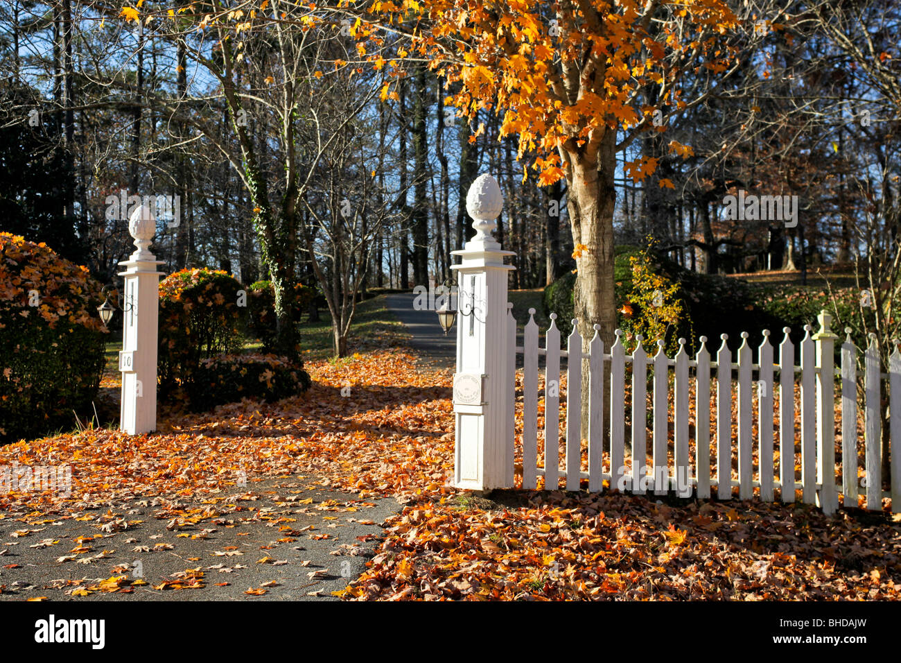Entry gate hi-res stock photography and images - Alamy