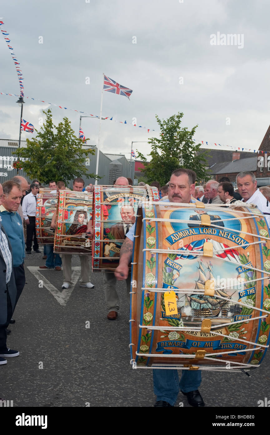Lambeg drums hi-res stock photography and images - Alamy