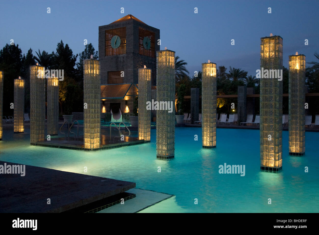 Hyatt Regency Phoenix High Resolution Stock Photography and Images - Alamy