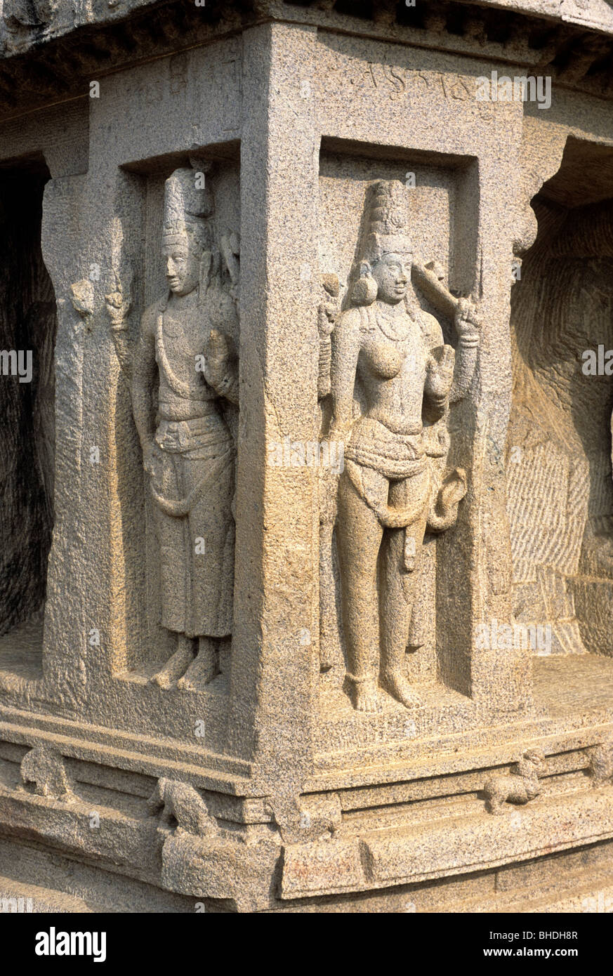 Ratha sculptures hi-res stock photography and images - Alamy