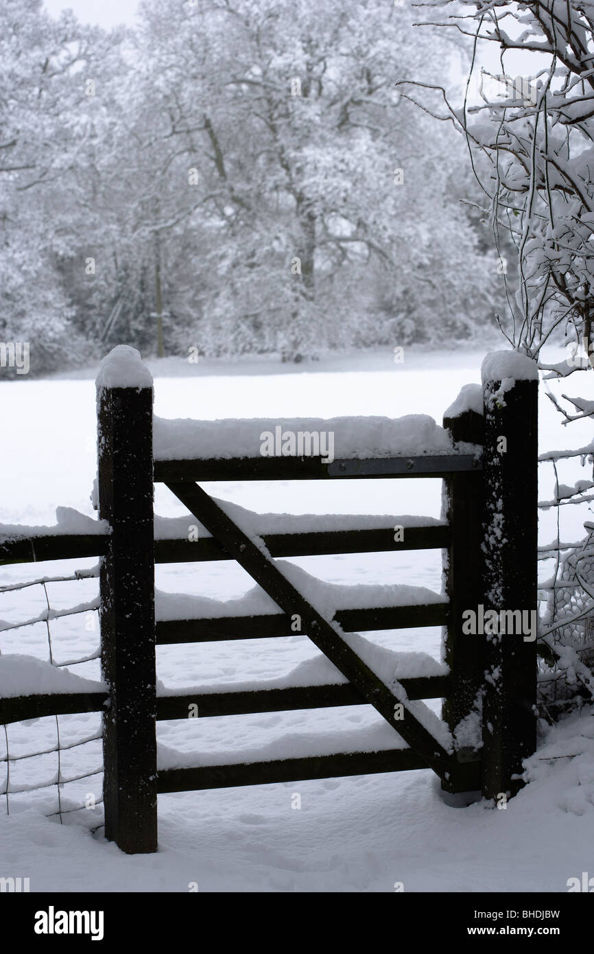 Entrance gate snow hi-res stock photography and images - Alamy
