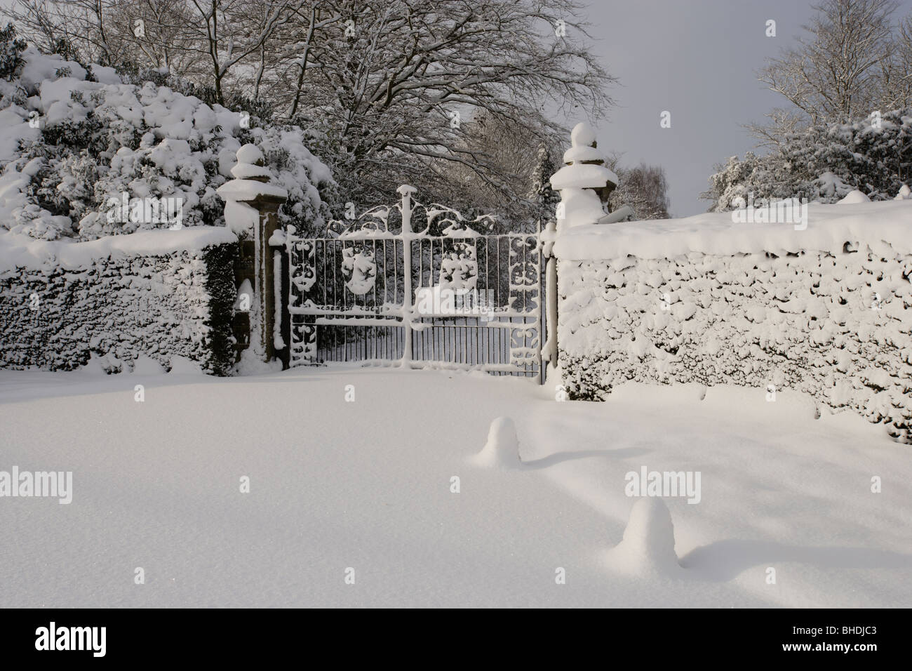 Entrance gate snow hi-res stock photography and images - Alamy