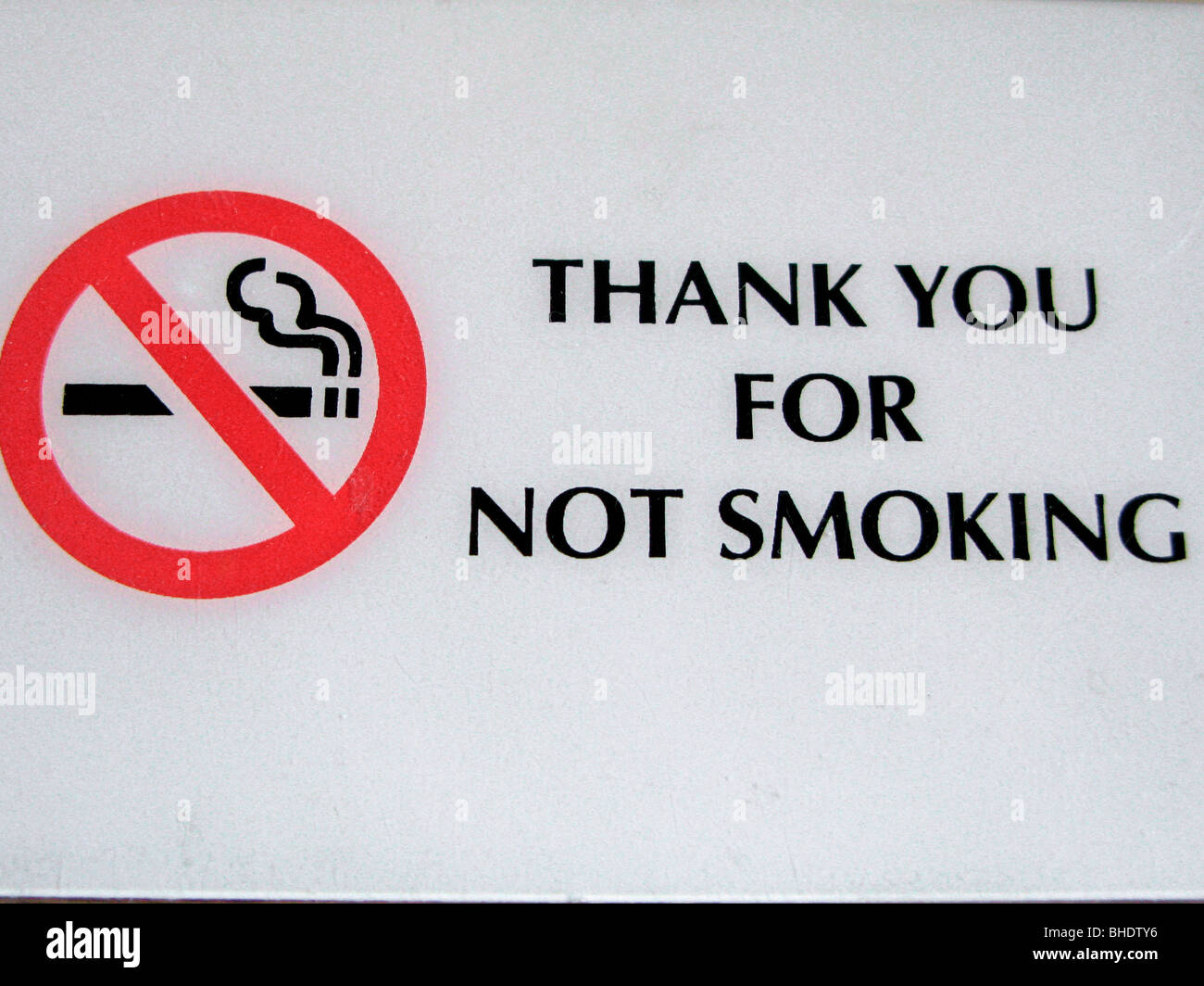 No smoking symbol inscription hi-res stock photography and images - Alamy