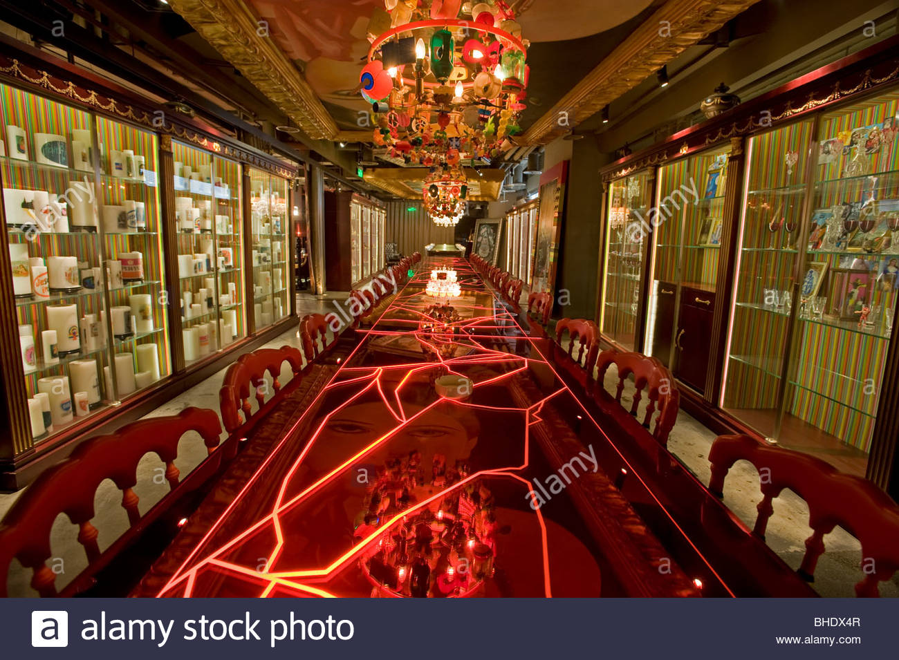 Chinese Lounge High Resolution Stock Photography and Images - Alamy