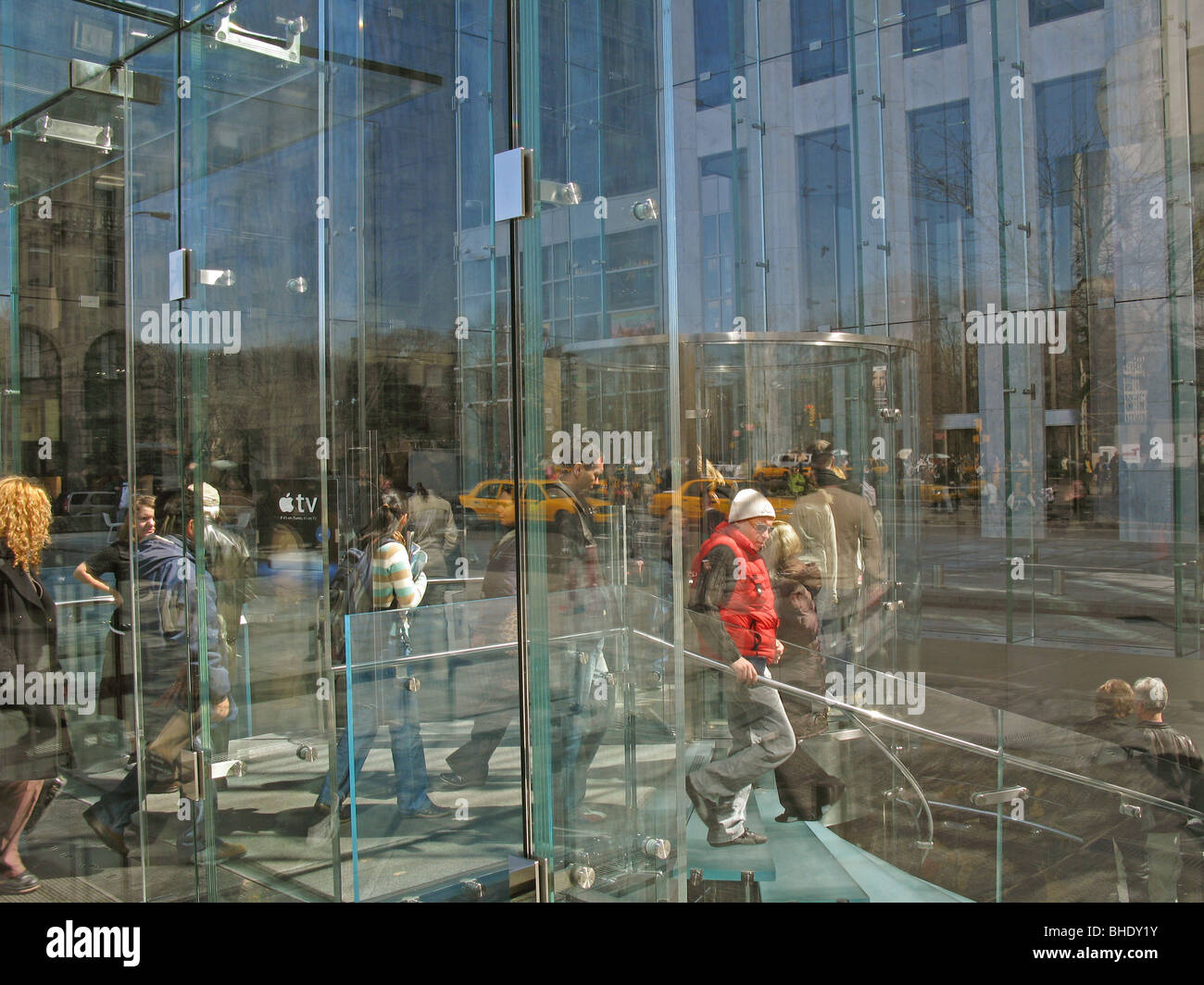 Apple store window reflection Stock Photo - Alamy