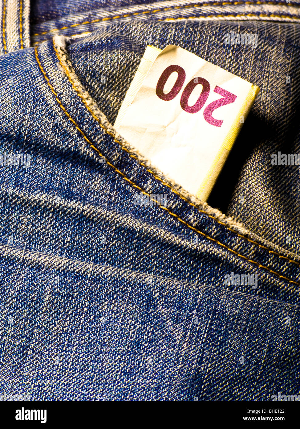Money cloth hi-res stock photography and images - Alamy