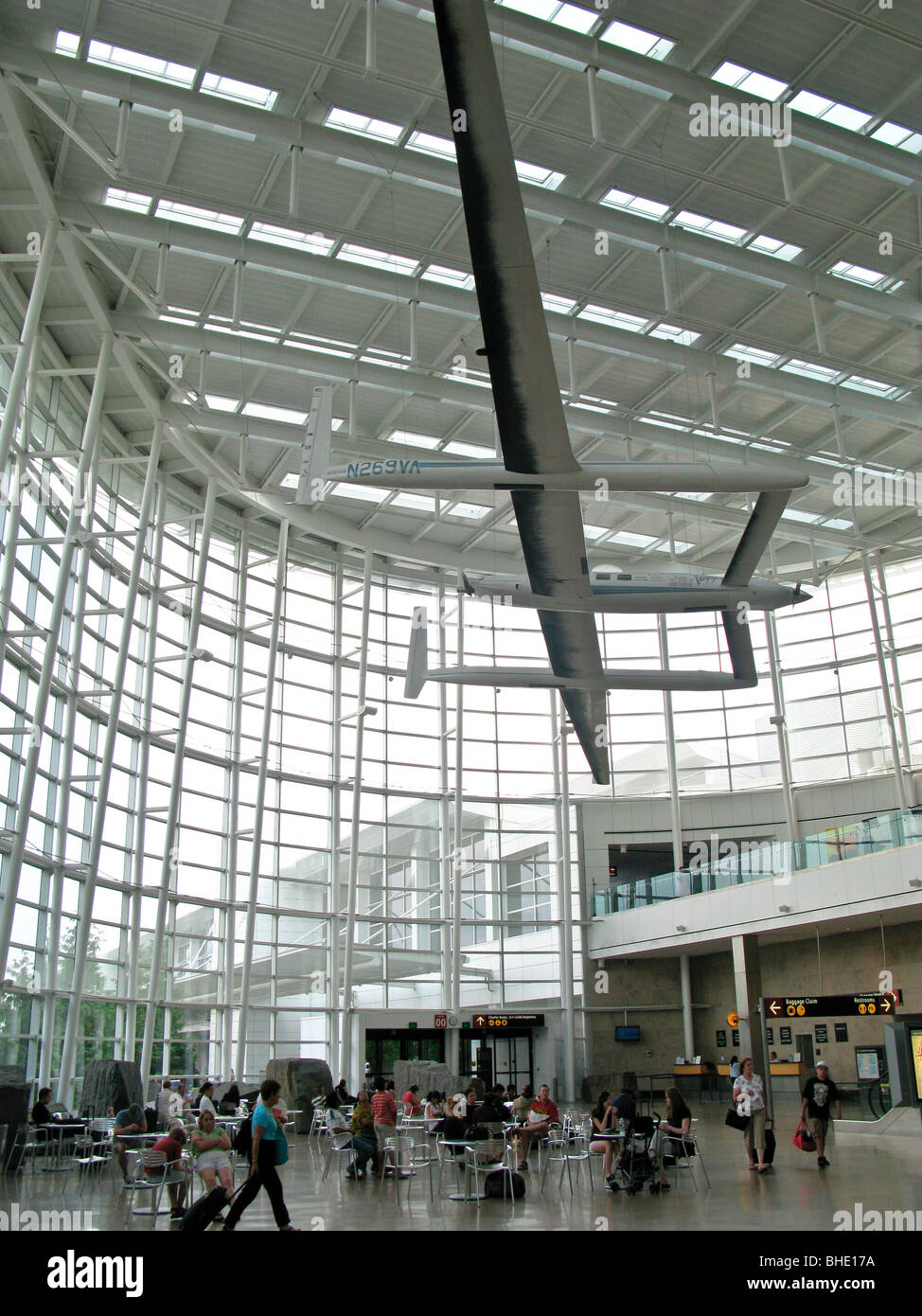 Seattle airport hi-res stock photography and images - Alamy