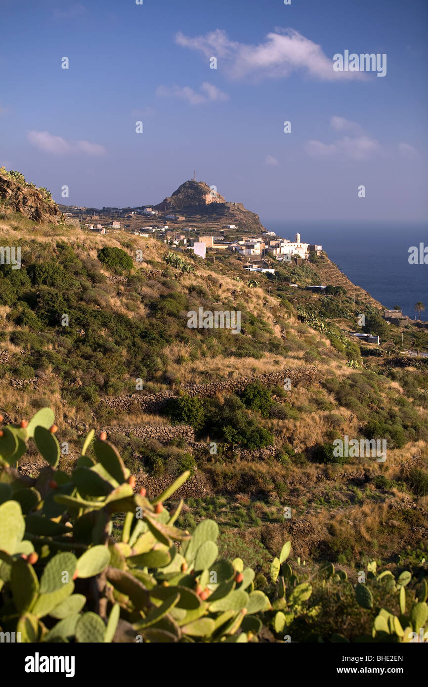 Scauri hi-res stock photography and images - Alamy