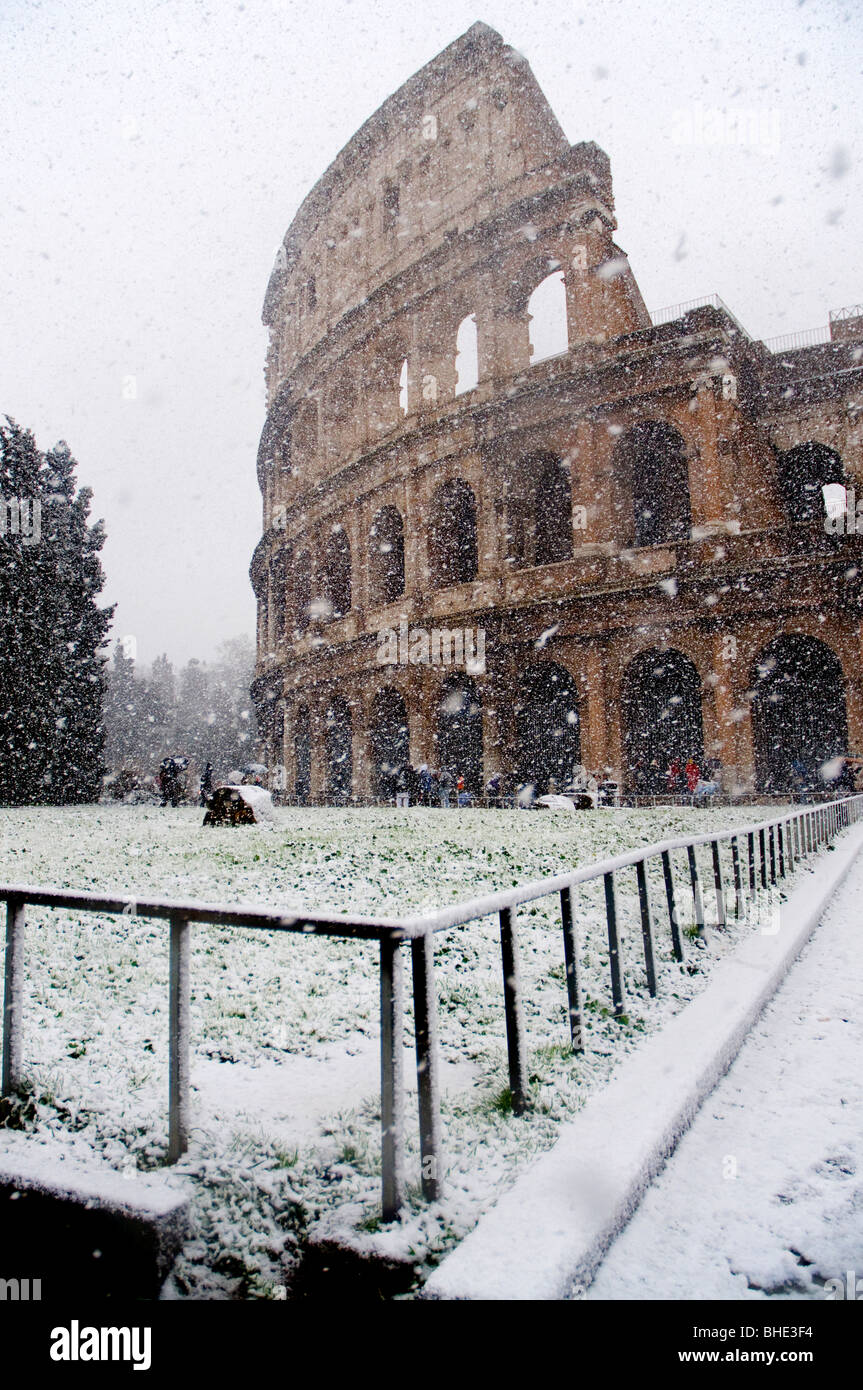 The Colosseum under heavy snow, Rome Italy Stock Photo - Alamy