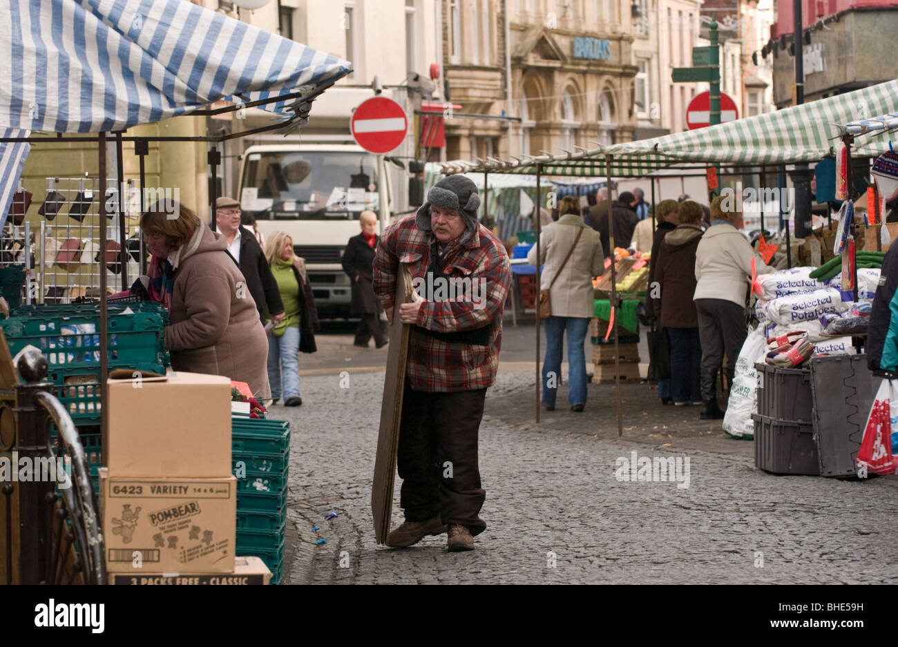 Pontypool market hi-res stock photography and images - Alamy