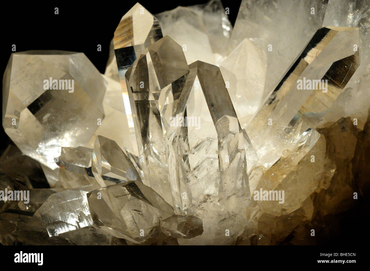 Quartz crystals, SiO2 Stock Photo - Alamy