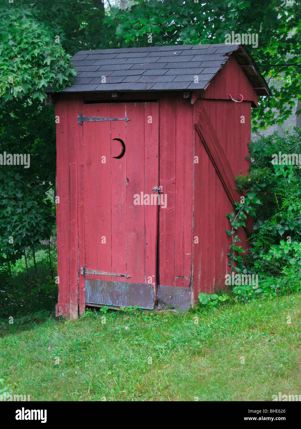 Outhouse hi-res stock photography and images - Alamy