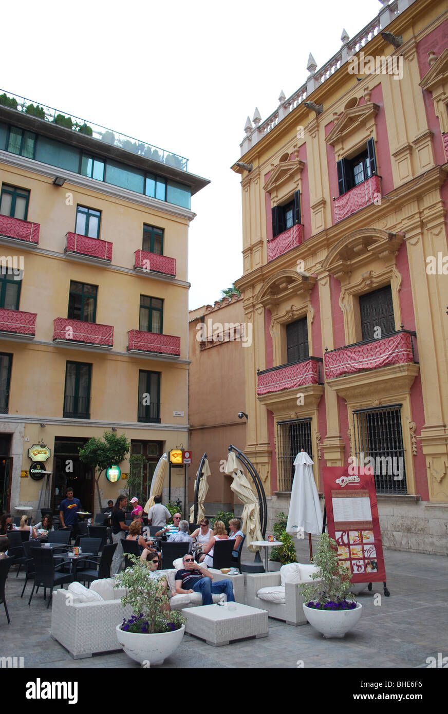 Typical Spanish Tapas Bar Scene Stock Photo - Alamy