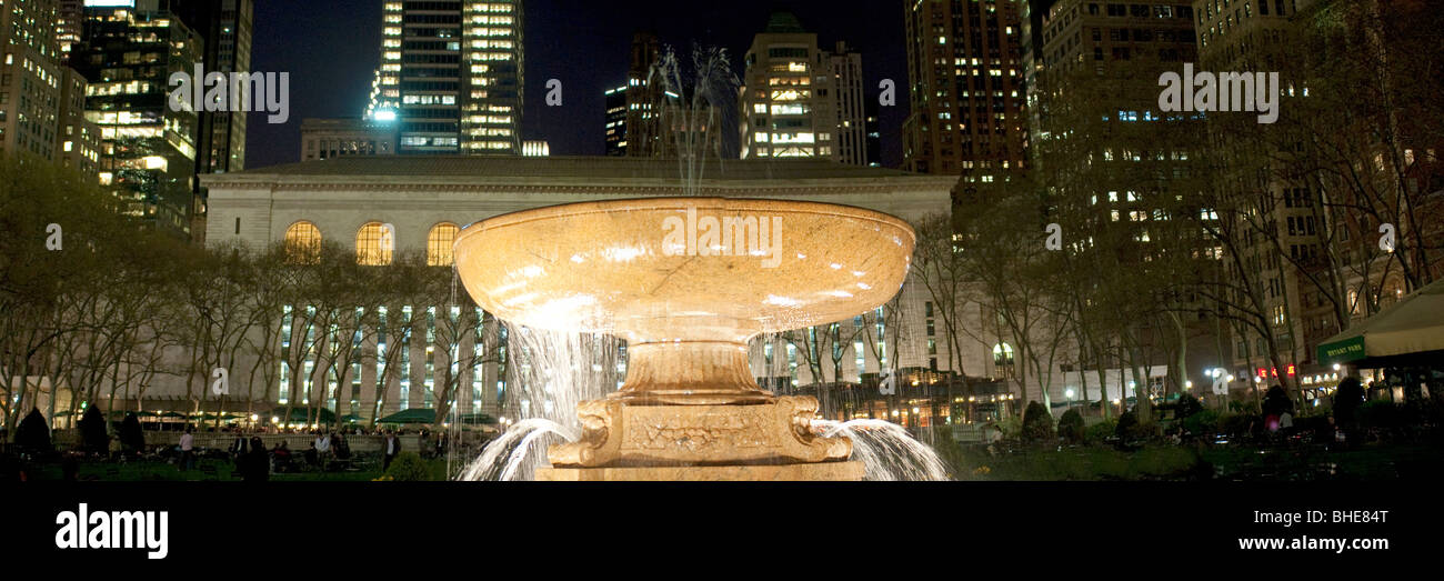Central library, New York City, at night, fountain Stock Photo - Alamy
