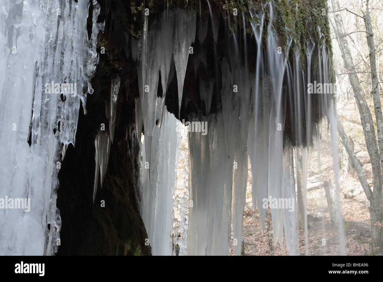 Ice covered mountain hi-res stock photography and images - Alamy