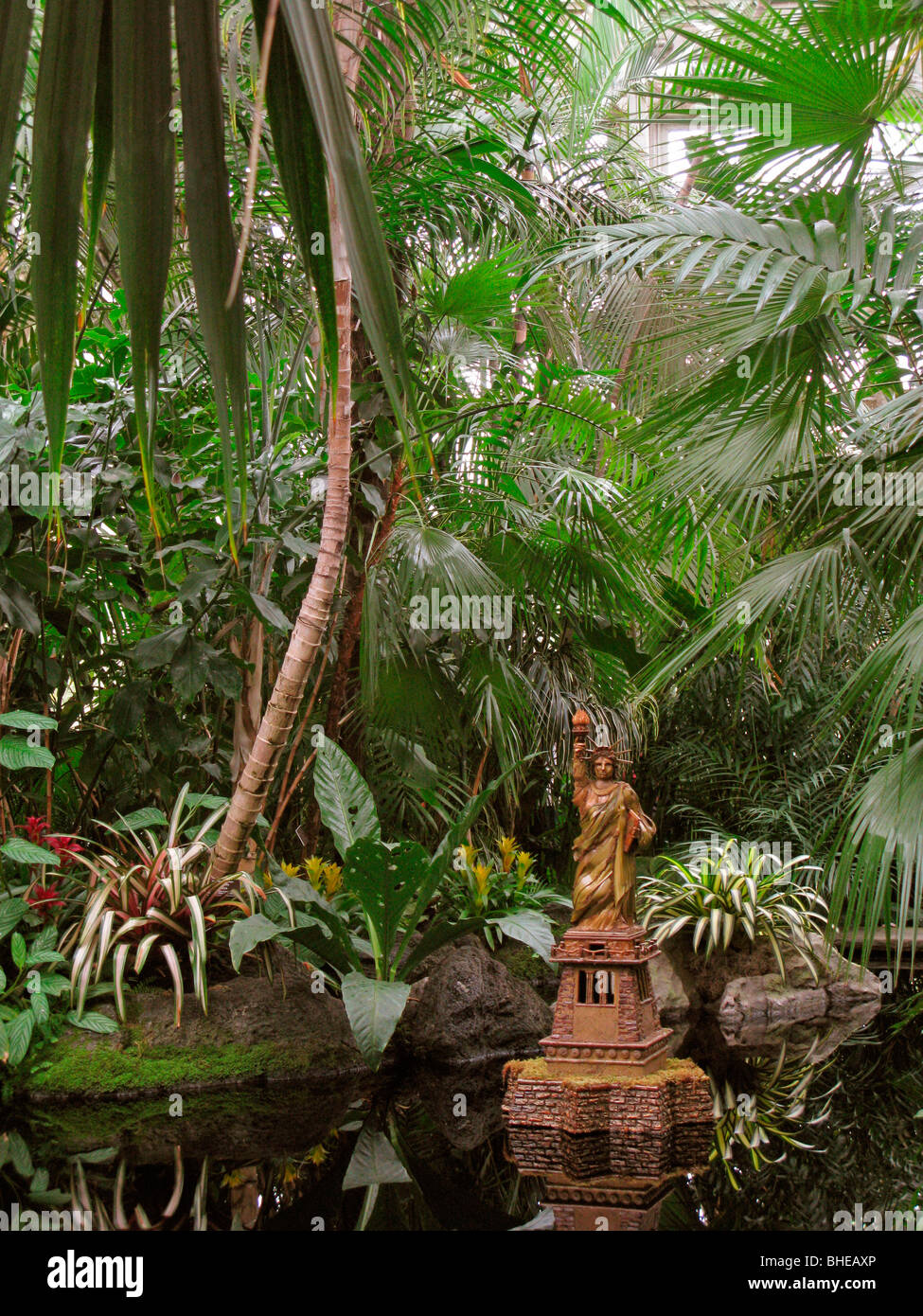 New York Botanical Garden water feature Stock Photo - Alamy