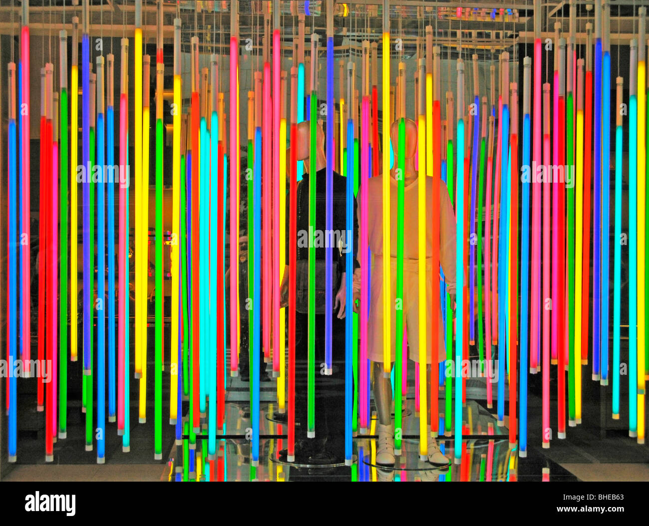 Silhouettes of mannequins hi-res stock photography and images - Alamy