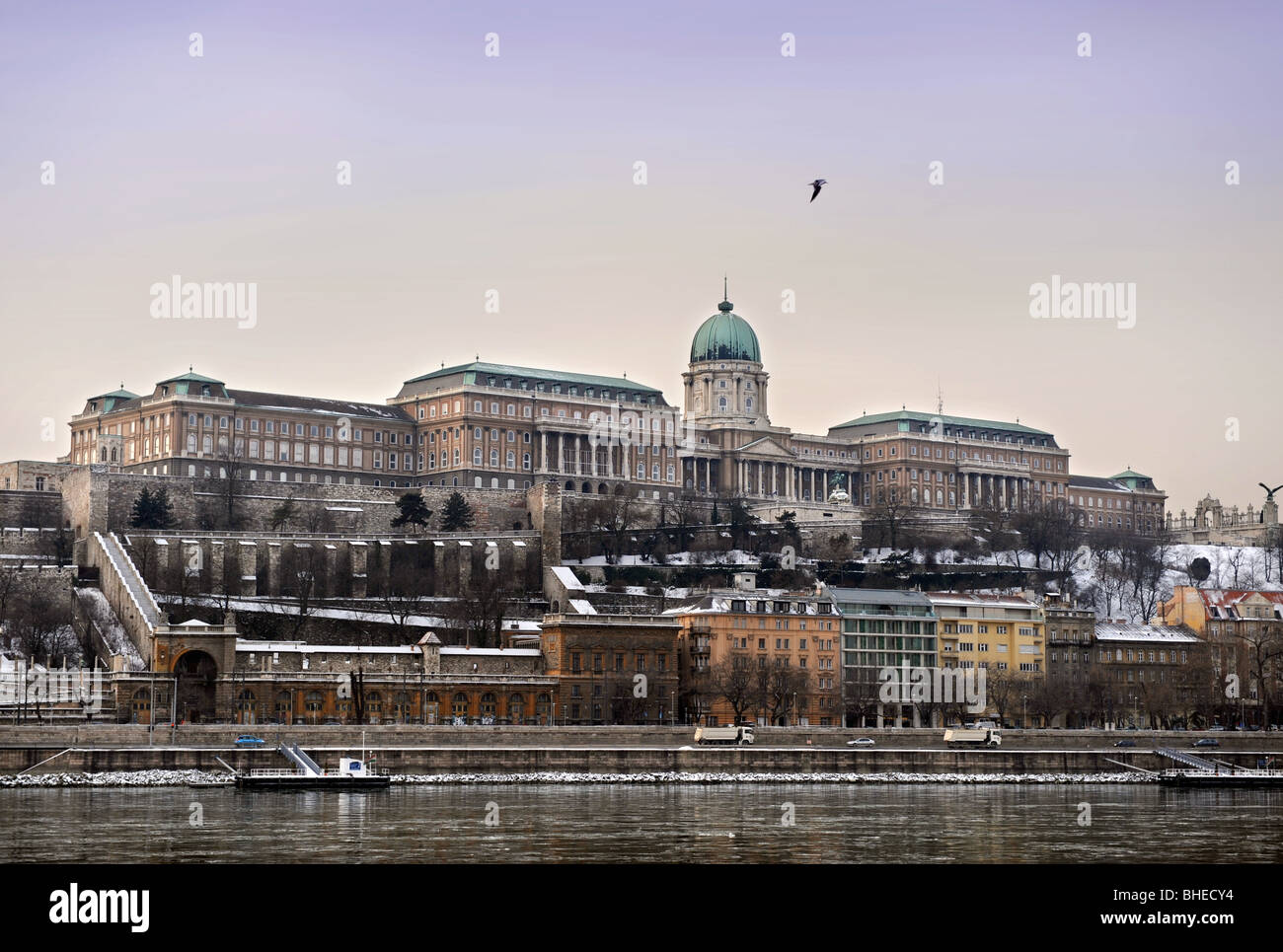 Wintery palace hi-res stock photography and images - Alamy