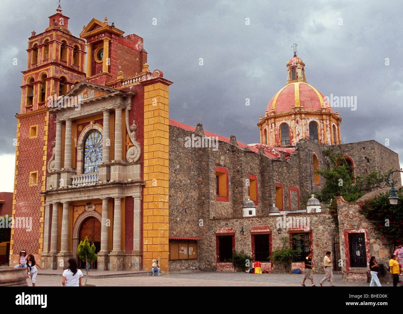 Santa maria de asuncion tequisquiapan hi-res stock photography and ...
