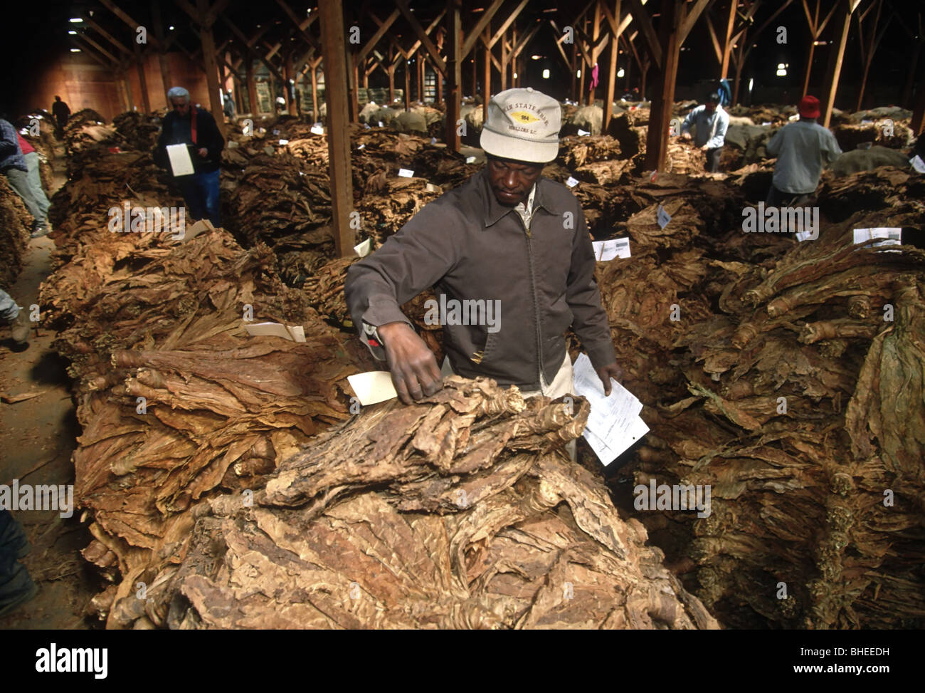 Farmers tobacco warehouse hi-res stock photography and images - Alamy