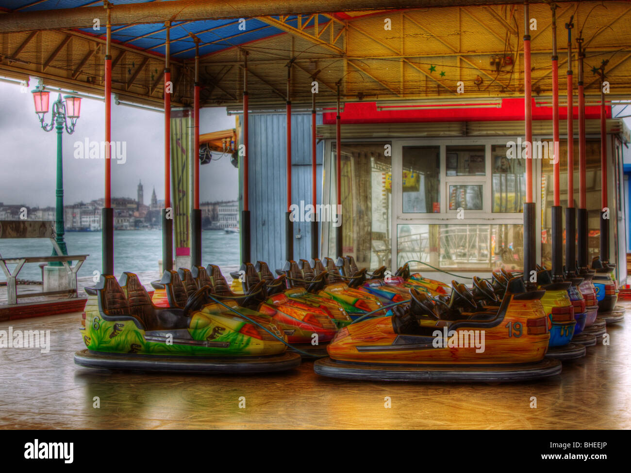 Empty fair hi-res stock photography and images - Alamy