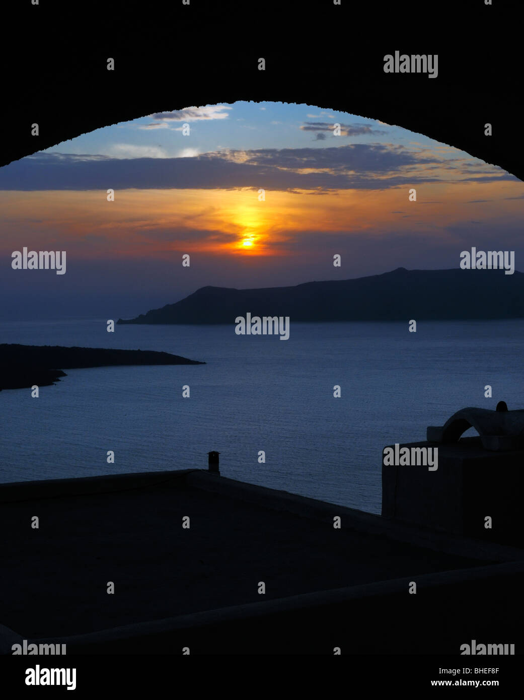 Thira fira santorini hi-res stock photography and images - Alamy