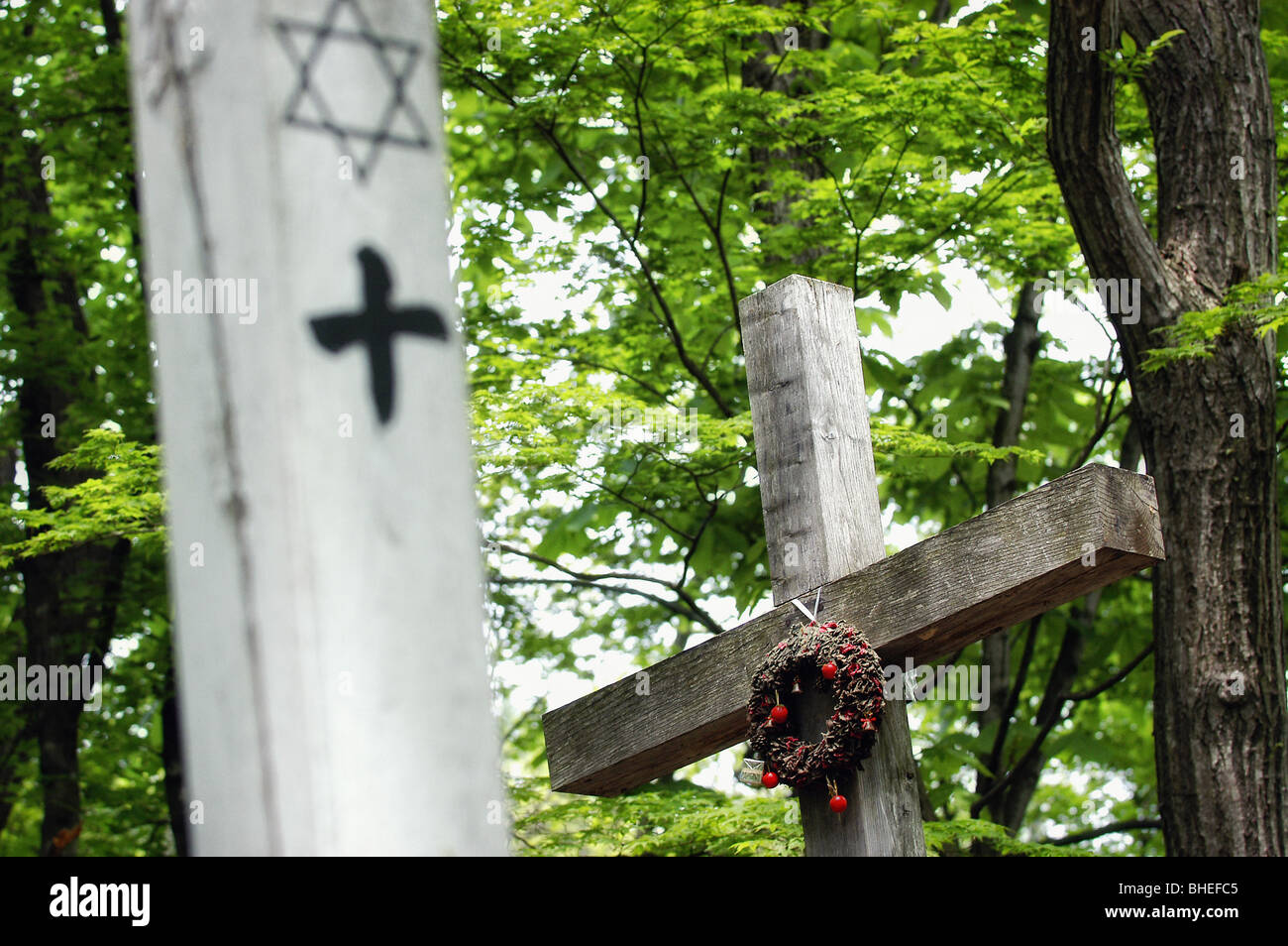 A cross marks the place where it is claimed Jesus Christ is buried in ...