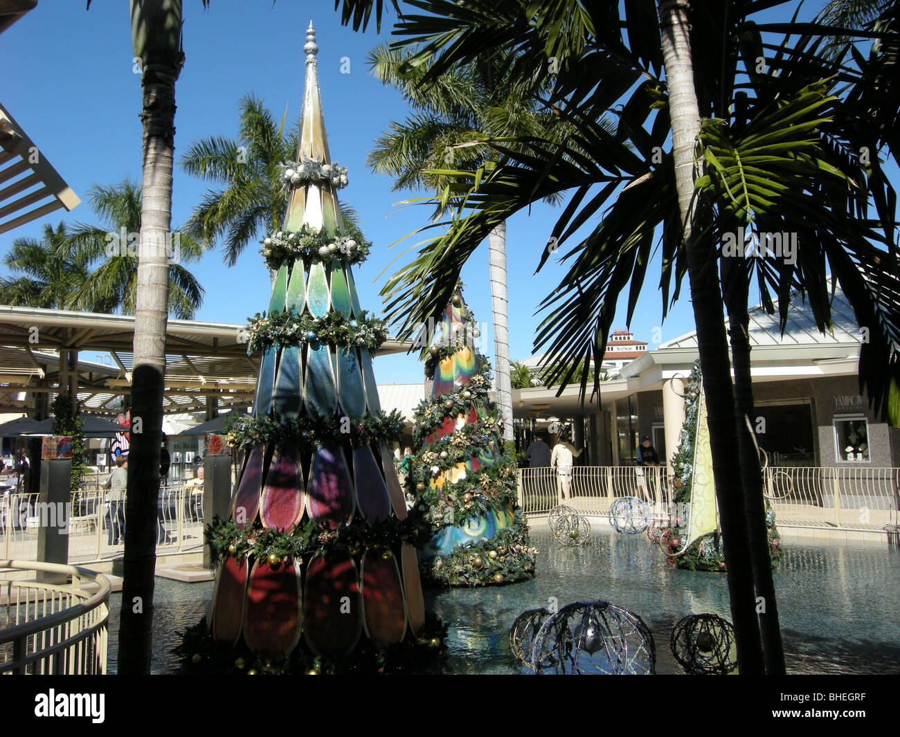 Water feature at Waterside shops Naples Florida USA Stock Photo - Alamy